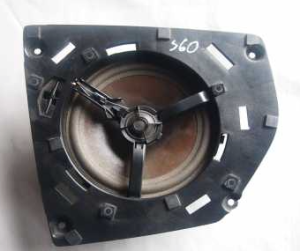 volvo s60r v70r center speaker dash 01-07 – volvoproject.com